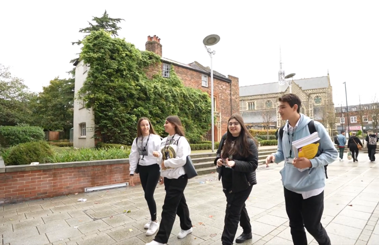 Contact Us | Barnet and Southgate College
